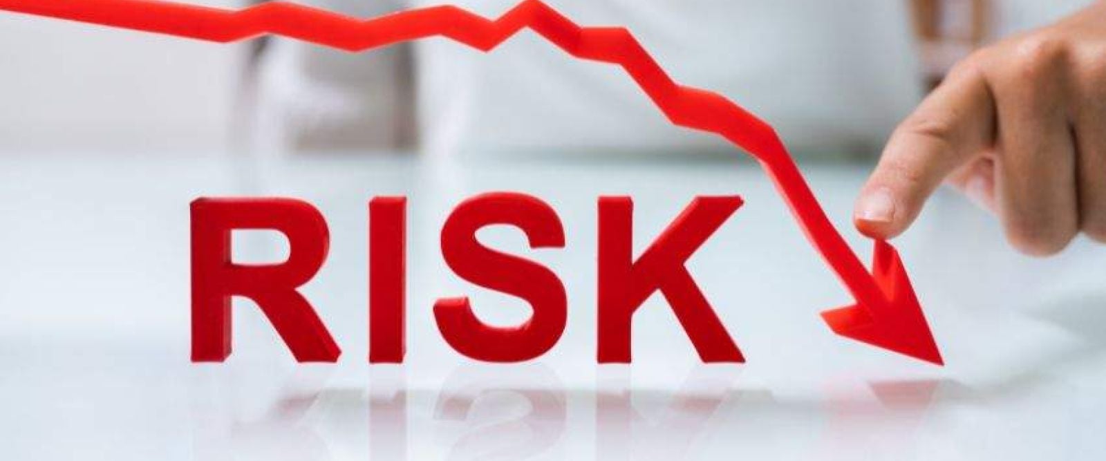 Manage Risk Ahead Of Holidays Guide - MenthorQ